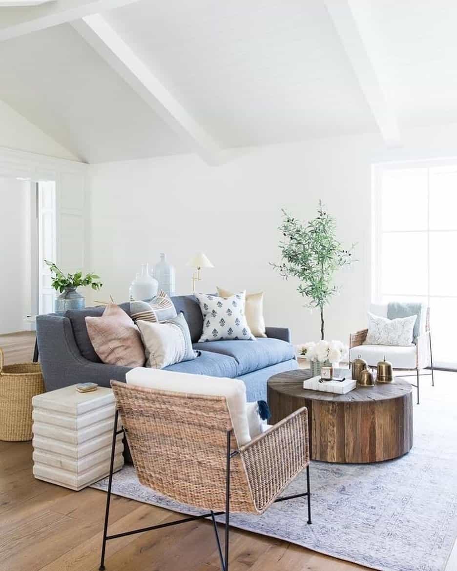 50 Simple Living Room Design Ideas For 2022 | UnAssaggio